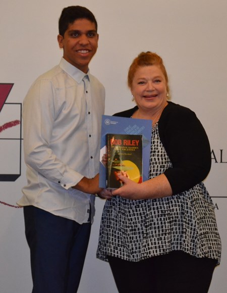 Top Aboriginal students awarded for 2017 | Polly Farmer Foundation